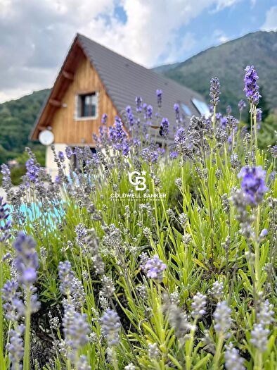 Maison à vendre - Saint-Martin-Vésubie - 4 pièces - 3 chambres