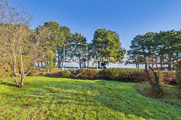 Maison à vendre - Larmor-Plage - 10 pièces - 5 chambres