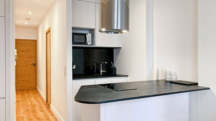 Appartement à louer - Centre Ville, La Rochelle - 2 pièces - 1 chambre