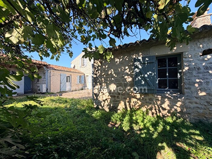 Maison à vendre - Sainte-Marie-de-Ré - 5 pièces - 4 chambres