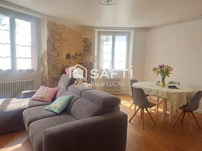 Maison à vendre - La Chaize-le-Vicomte - 6 pièces - 5 chambres