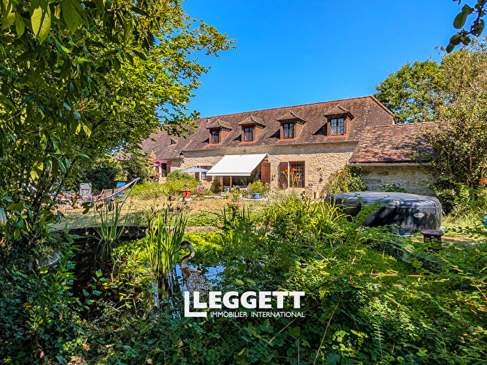 Maison 6 pièces à vendre à Coulaures