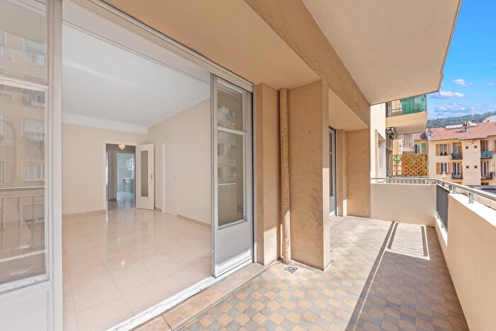 Appartement 3 pièces à vendre - Nice, Riquier