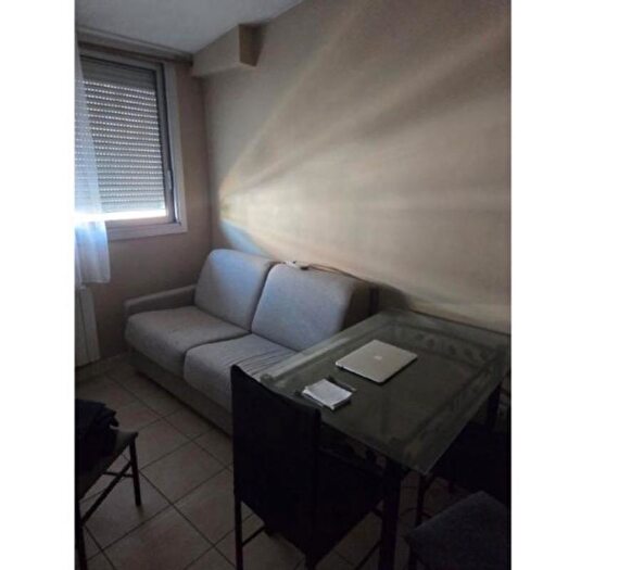 Maisons-Alfort, Charentonneau - Appartement 1 pièce à louer
