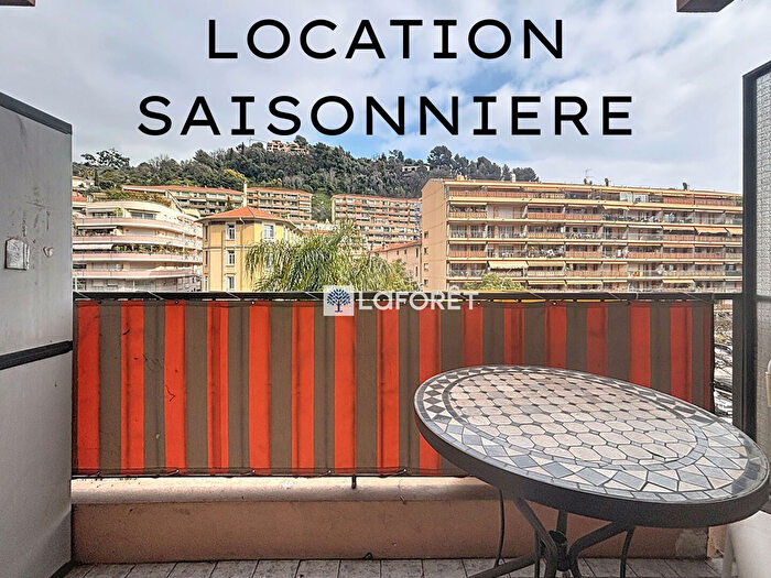 Appartement à louer - Menton, Hôtel de Ville, Vieille Ville, Musée, Madone, Carnolès - 3 pièces - 2 chambres