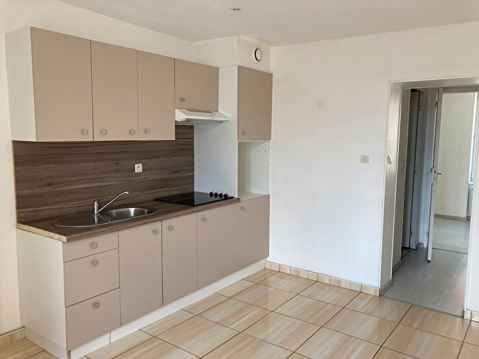 Appartement à louer - Le Creusot, Nord Ouest - 2 pièces - 1 chambre