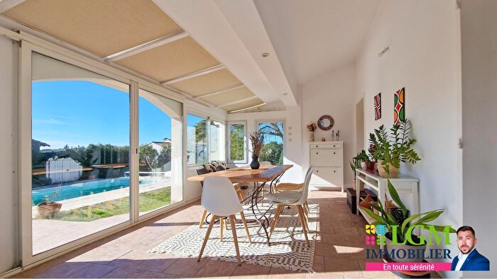 Maison à vendre - Saint-Christol - 5 pièces - 4 chambres