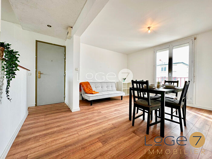 Appartement à louer - Lorient, Kerentrech, Keryado - 5 pièces - 4 chambres