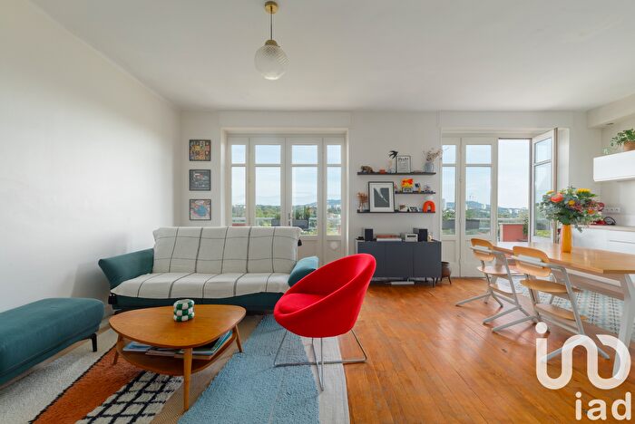 Appartement à vendre - Tassin-la-Demi-Lune, LHorloge - 4 pièces - 3 chambres