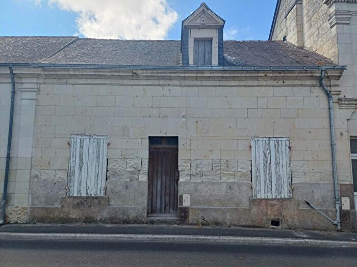 Maison 2 pièces à Vernoil-le-Fourrier, à vendre