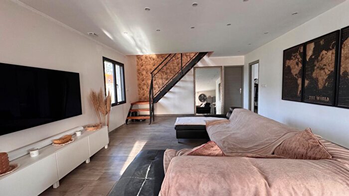 Maison à vendre - Bellancourt - 5 pièces - 4 chambres