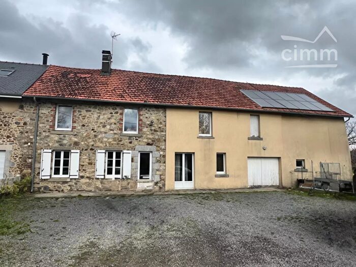 Maison à vendre - Cerisy-la-Salle - 6 pièces - 3 chambres