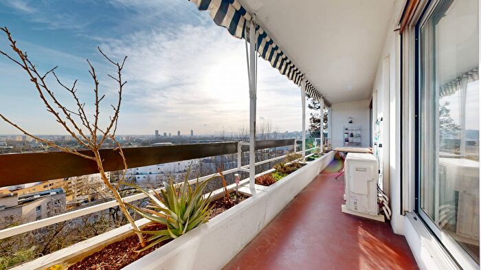 Appartement à vendre - Caluire-et-Cuire, Montessuy - 5 pièces - 4 chambres