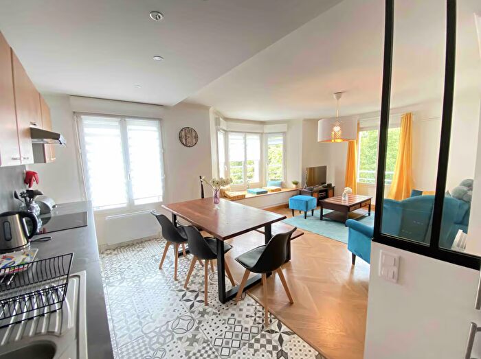 Appartement à vendre - Clermont-Ferrand, Jaude, Fontgiève Saint-Alyre - 3 pièces - 2 chambres