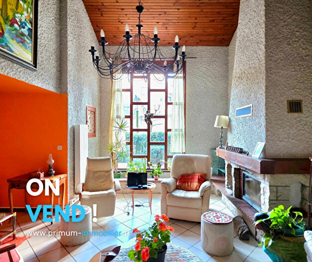 Maison à vendre - Royat - 6 pièces - 4 chambres