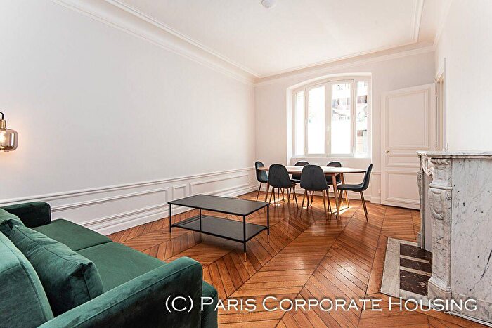 Appartement 3 pièces à Porte Dauphine, Paris 16ème arrondissement, à louer