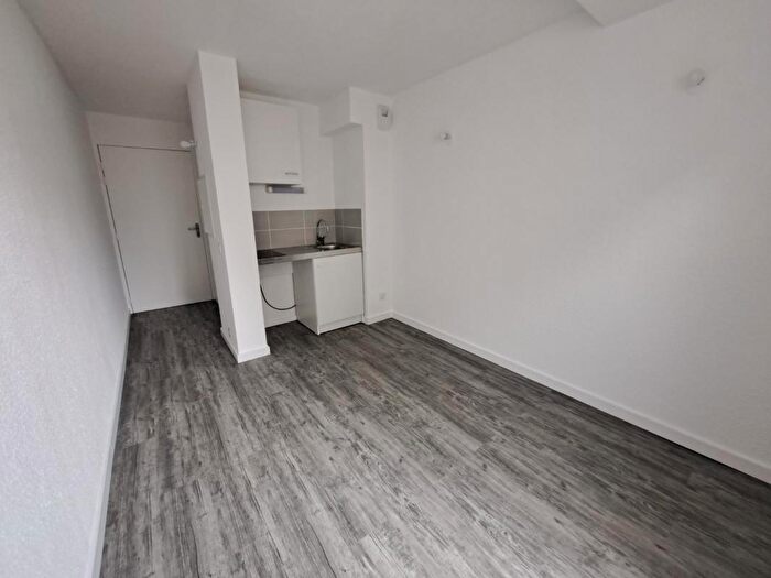 Grenoble, La Capuche, Grands Boulevards : Appartement 1 pièce à louer