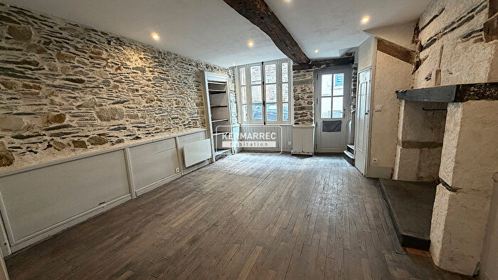 Vitré, Centre-ville : Maison 5 pièces à vendre