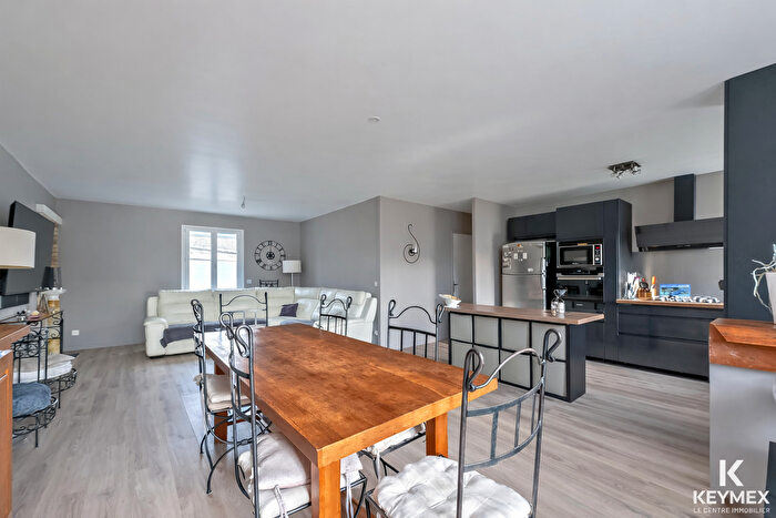 Maison à vendre - Bruyères-sur-Oise - 7 pièces - 5 chambres