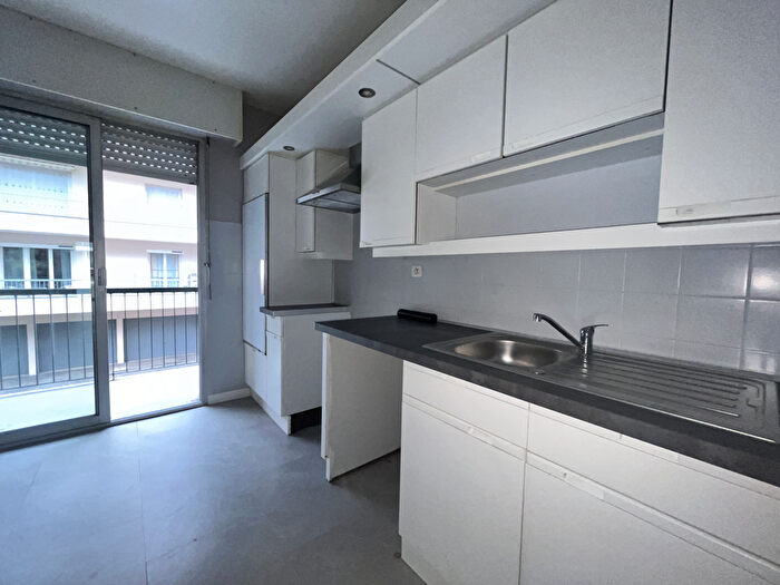 Appartement à louer - Rodez, Cardaillac, Layoule - 3 pièces - 2 chambres