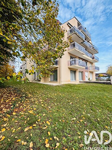 Appartement à louer - Compiègne, La Victoire - 2 pièces - 1 chambre