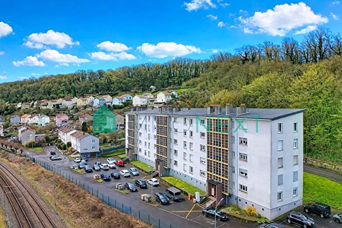 Appartement à vendre - J uf, Joeuf - 4 pièces - 3 chambres