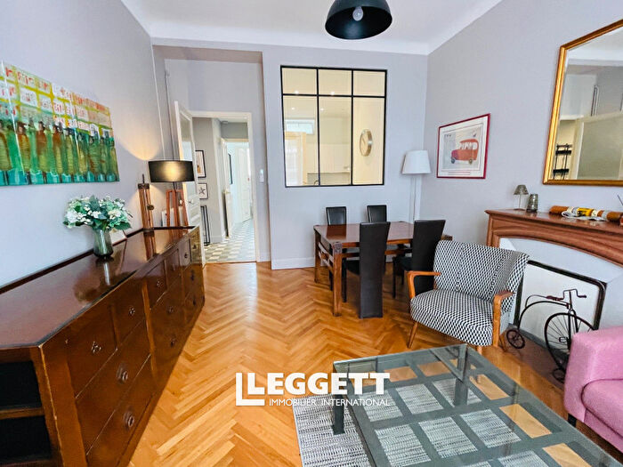 Appartement à vendre - Nice, Saint-Lambert, Bas-Cimiez - 3 pièces - 2 chambres