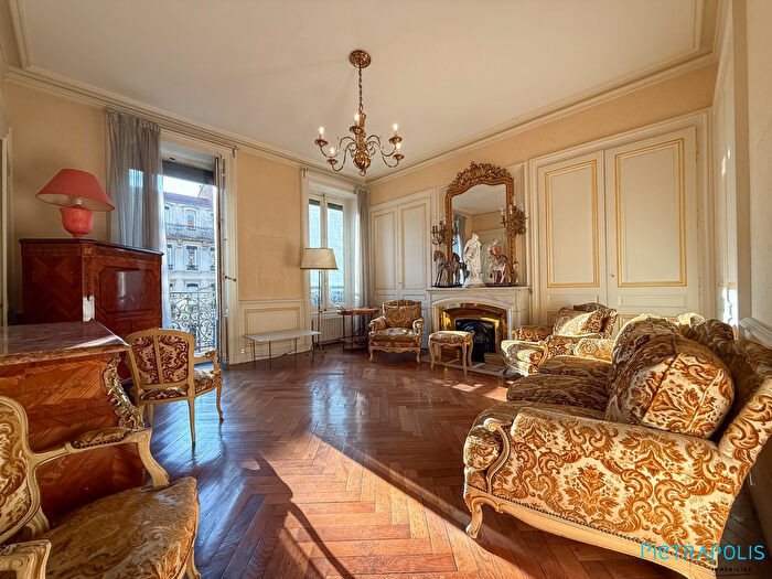 Appartement à vendre - Lyon e , Mutualité, Préfecture, Moncey - 4 pièces - 3 chambres