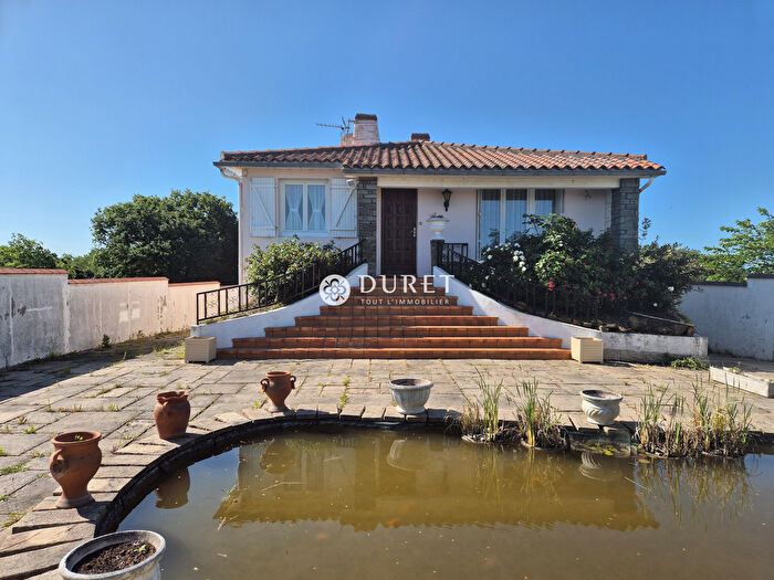 Maison 4 pièces à Brem-sur-Mer, à vendre