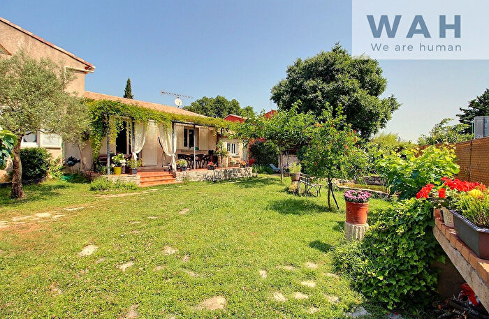 Maison à vendre - Saint-Martin-de-Londres - 4 pièces - 3 chambres