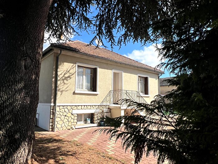 Maison à vendre - Antogny-le-Tillac - 7 pièces - 5 chambres