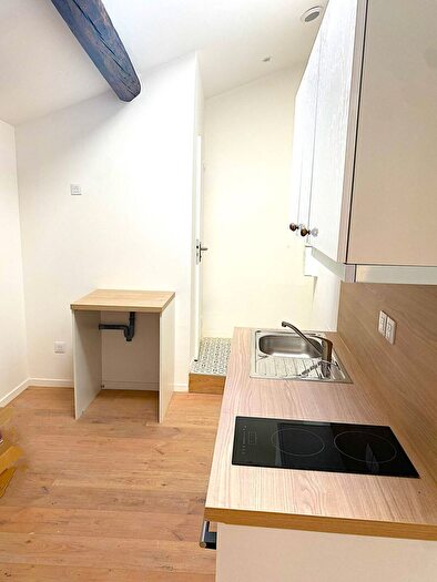 Appartement à louer - Villefranche-sur-Saône - 2 pièces - 1 chambre