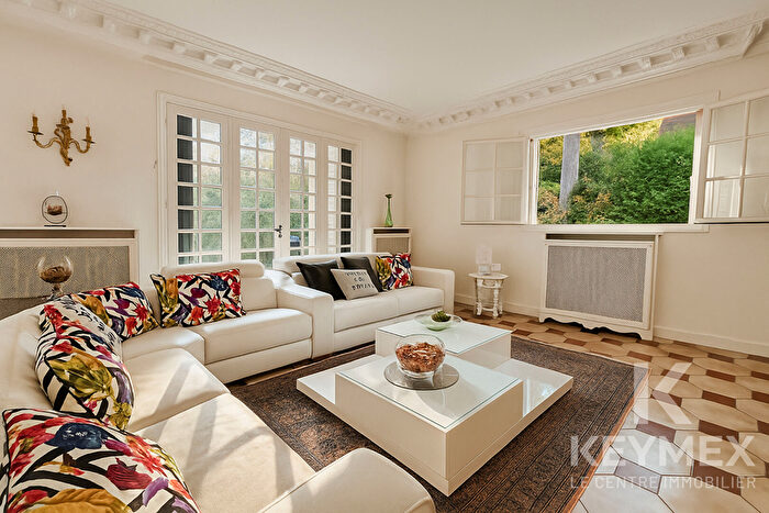 Maison à vendre - Lamorlaye - 7 pièces - 5 chambres