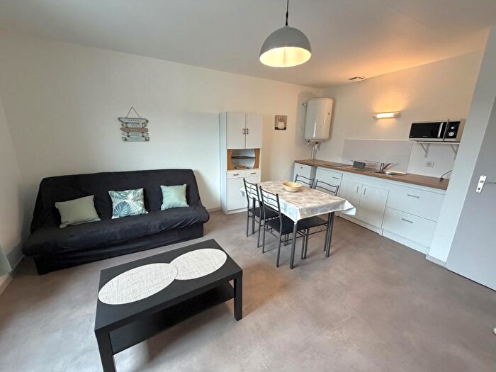 Appartement à louer - Talence, Saint-Genès, La Médoquine, Haut-Brion - 1 pièce