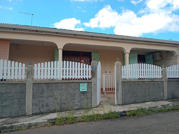 Maison 5 pièces à Pointe-Noire, à vendre