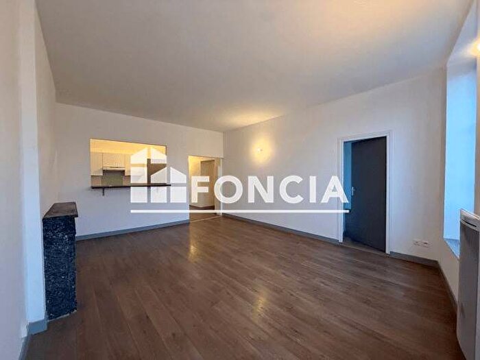Appartement 4 pièces à louer à Centre, Sedan