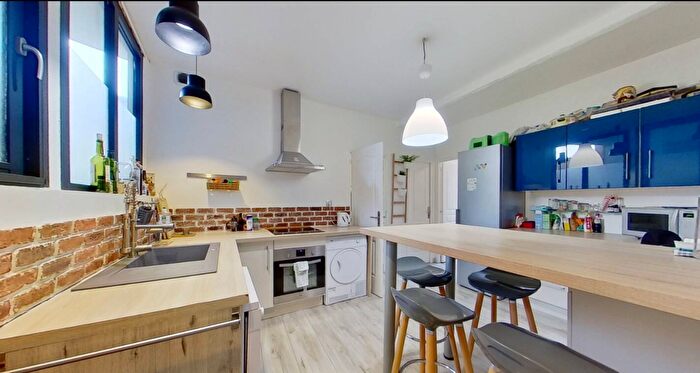 Appartement à louer - Trois Quartiers-Centre Ville, Poitiers - 1 pièce