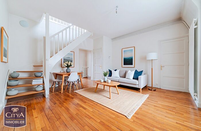 Appartement à vendre - Tours, Centre-ville - 3 pièces - 2 chambres