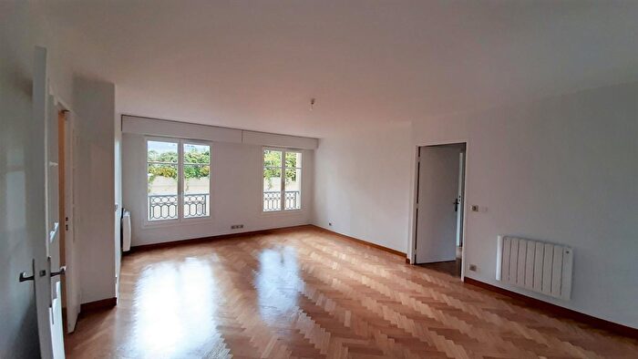 Appartement à louer - Versailles, Chantiers - 3 pièces - 2 chambres