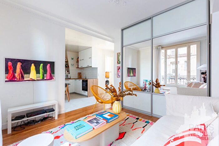 Appartement à vendre - Paris e , Batignolles, Cardinet - 2 pièces - 1 chambre