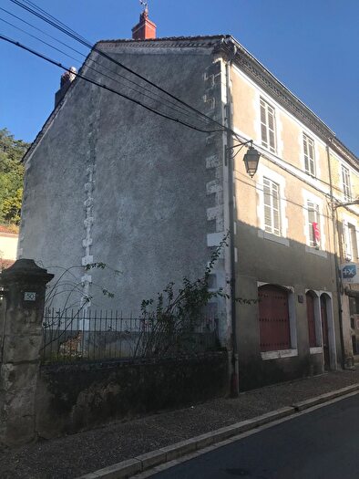 Maisons à vendre et appartements à louer - 1