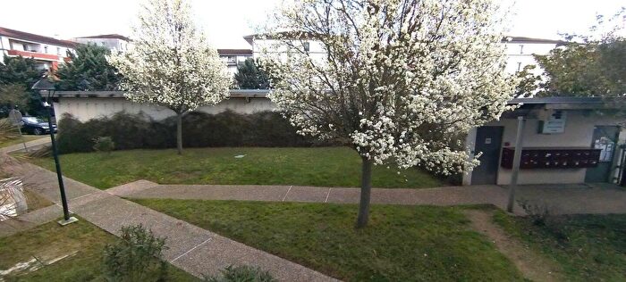 Appartement à louer - Les Acacias, LUnion - 3 pièces - 2 chambres