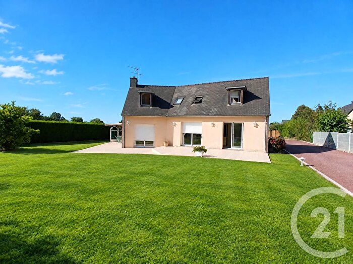 Maison 7 pièces à Saint-Planchers, à vendre