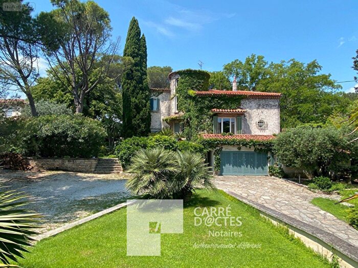 Maison 7 pièces à vendre - Nîmes, Camplanier, Cigale, Bois des Esprisses
