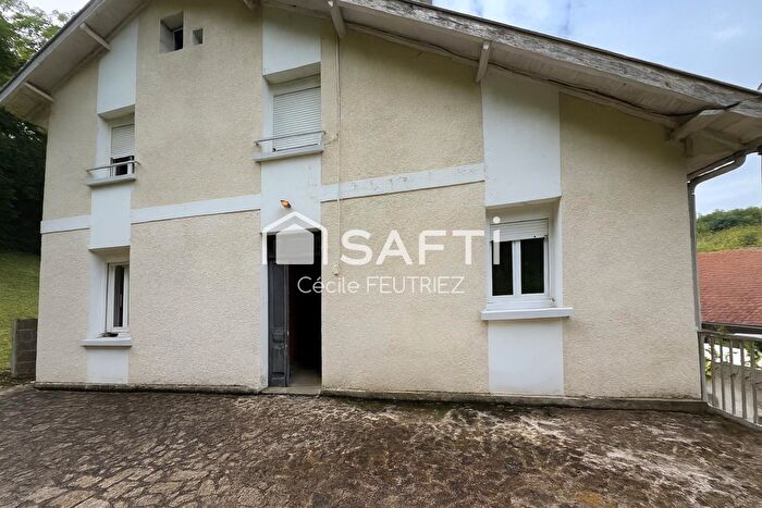 Appartement à vendre - Tulle, Centre-ville - 2 pièces - 1 chambre