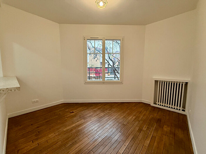 Appartement à louer - Colombes, Les Vallées - 2 pièces - 1 chambre