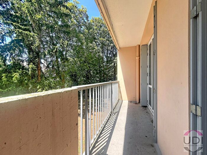 Appartement 2 pièces à vendre - Corbeil-Essonnes, Centre-ville