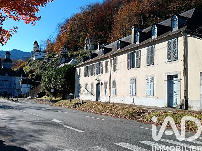 Maison à vendre - Lestelle-Bétharram - 12 pièces - 9 chambres