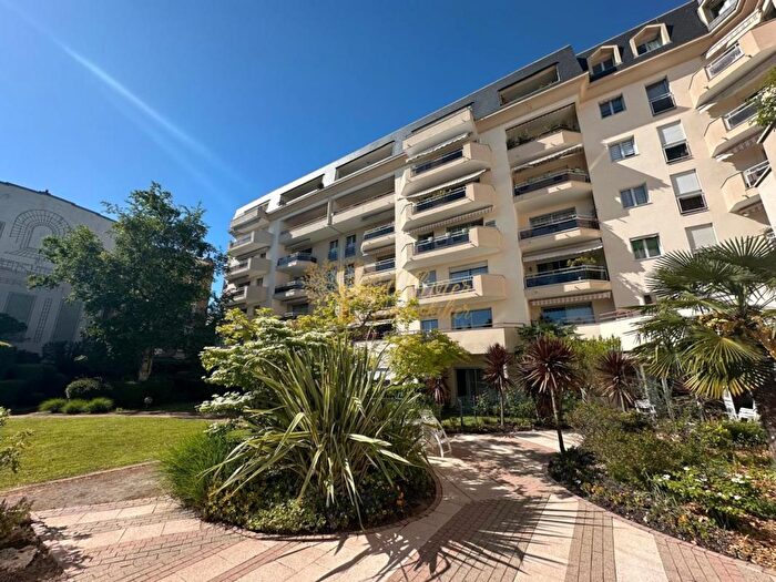 Appartement 2 pièces à vendre - Nogent-sur-Marne, Nogent Village