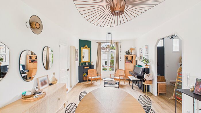 Maison à vendre - Dax, Centre-ville, Saint-Vincent - 6 pièces - 3 chambres